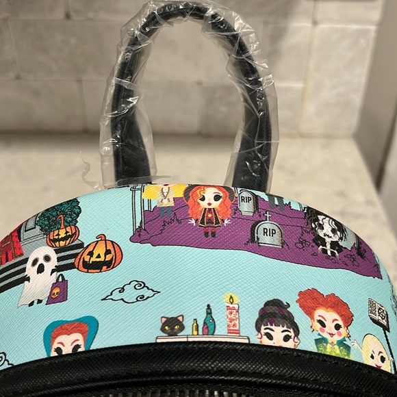 Loungefly | Bags | Loungefly Disney Hocus Pocus Scene Womens Double ...
